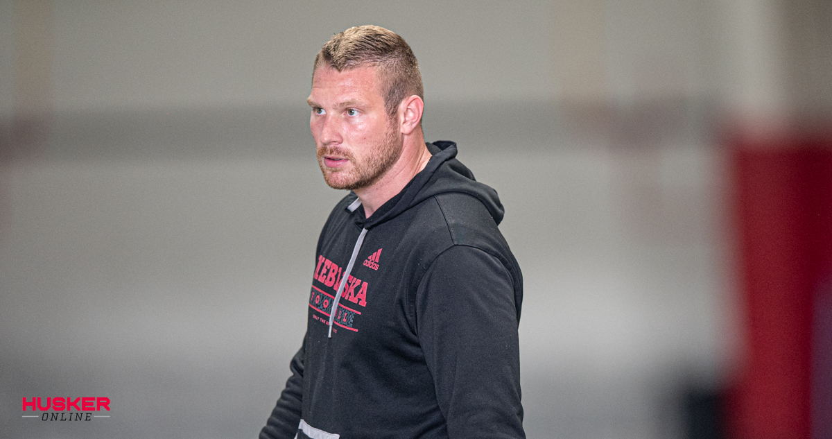 Sipple: Nebraska LB coach Dvoracek quietly produces