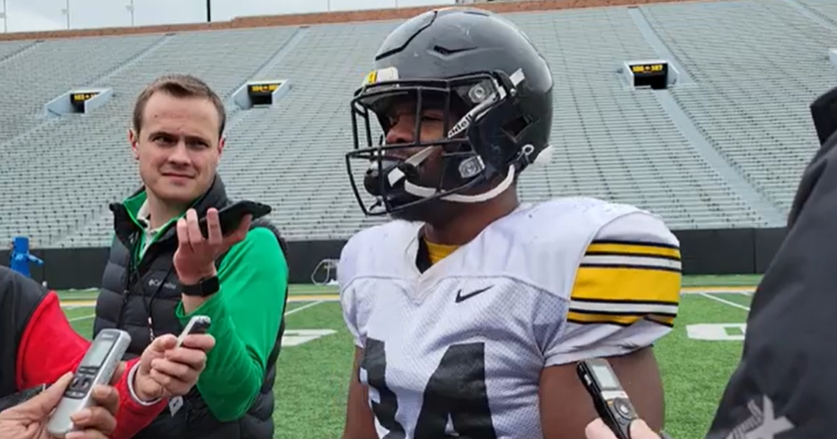 Higgins impressed by Iowa's new offense
