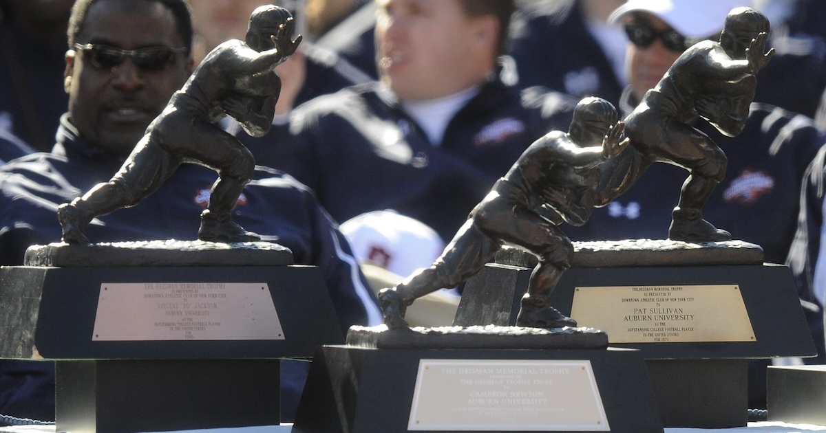 Former Heisman winners elated to see trophy returned to Reggie Bush - On3