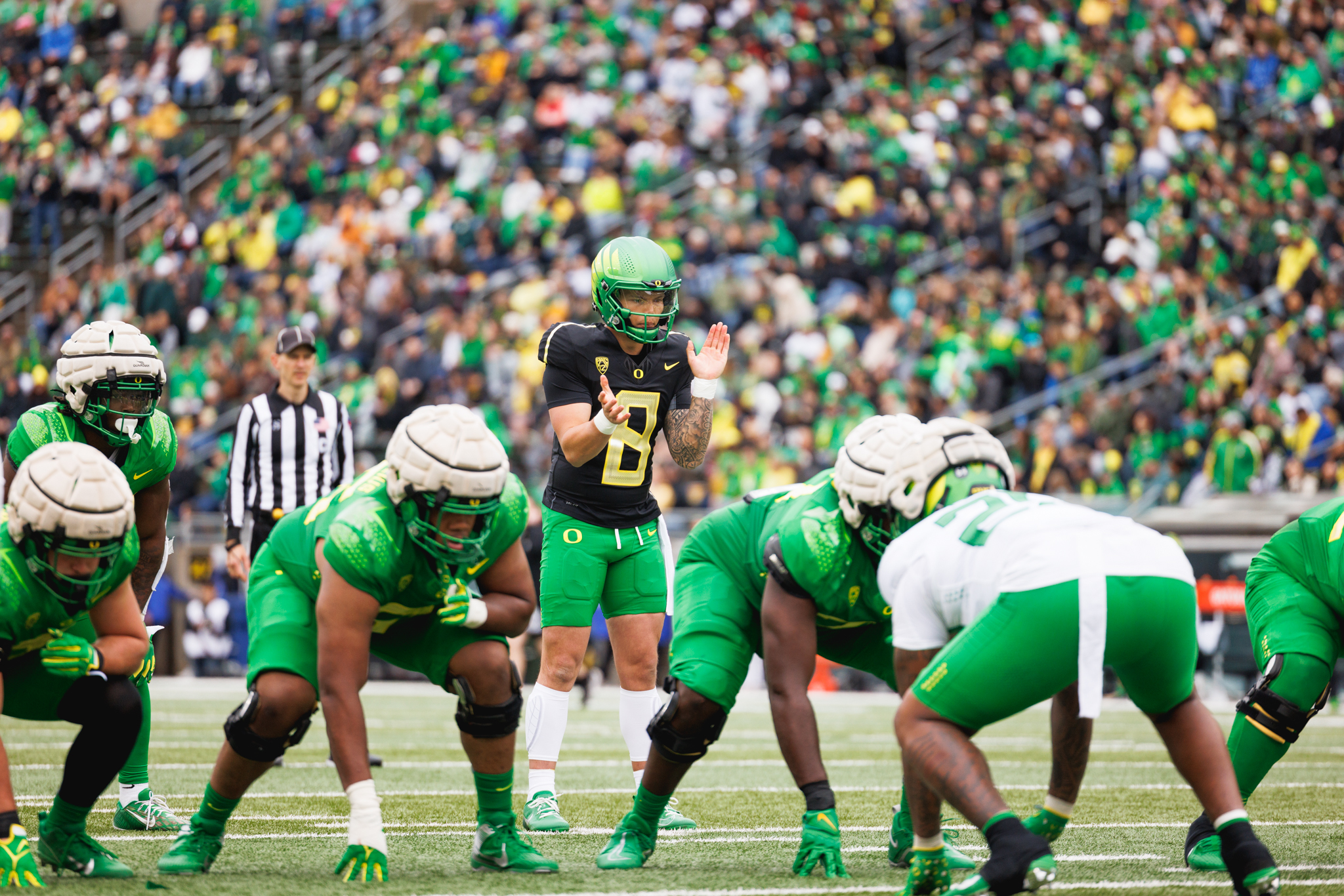 Phil Steele ranks Top 25 Offensive Line Units ahead of 2024 college ...