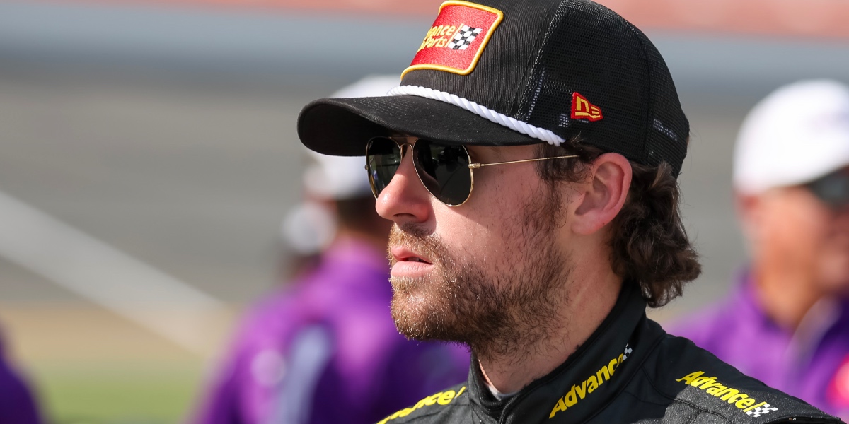 Defending winner Ryan Blaney DNFs during Stage 2 of Coca-Cola 600