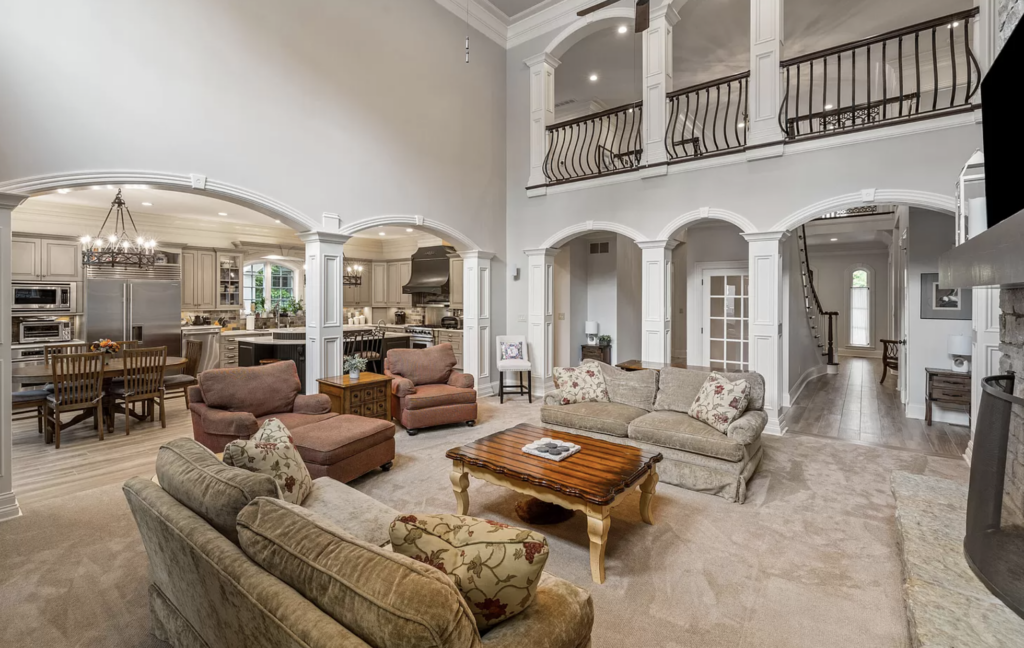 Would you like to buy John Calipari's house? It's now for sale - On3