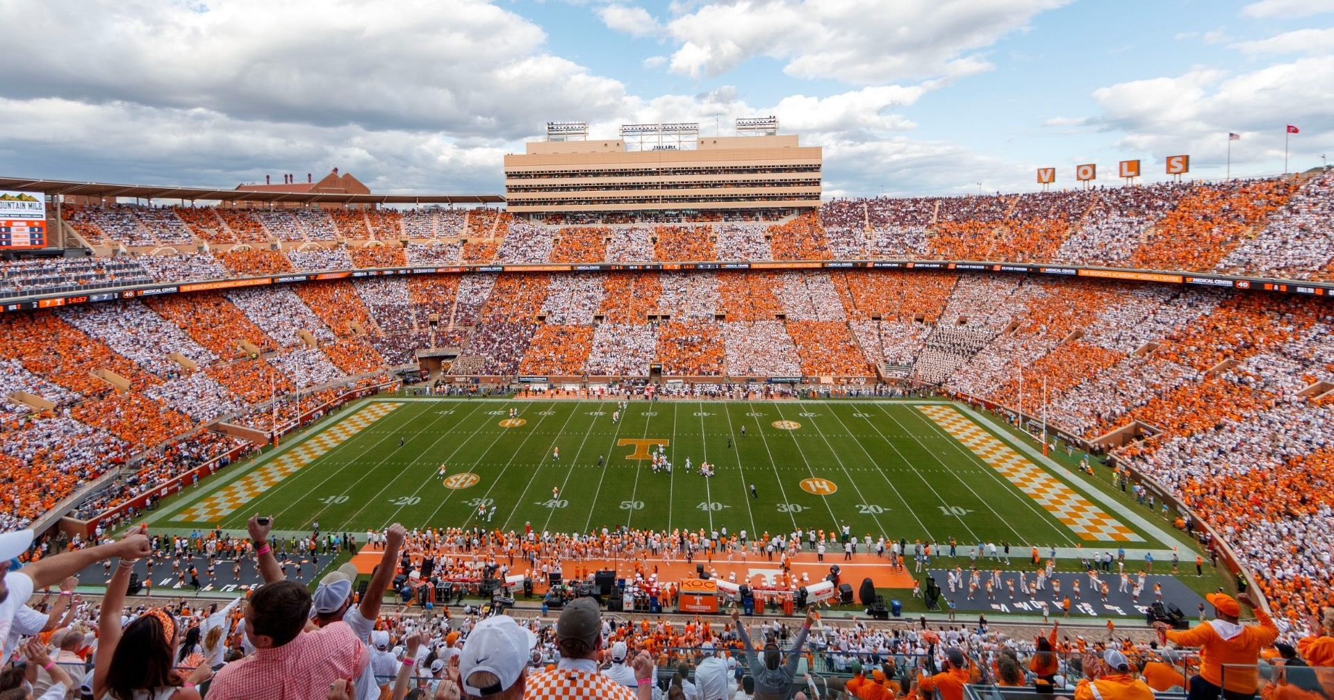 Where Neyalnd Stadium is ranked in ESPN's top 25 stadiums