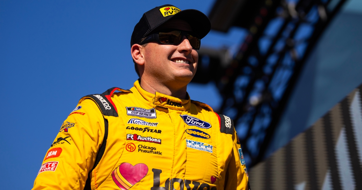 Michael McDowell believes Kyle Larson deserves playoff waiver: 'I don't ...