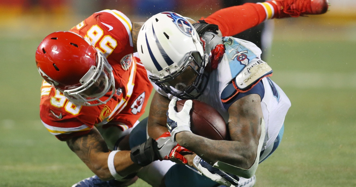 Former Longhorn star Derrick Johnson gives UT commencement speech as ...