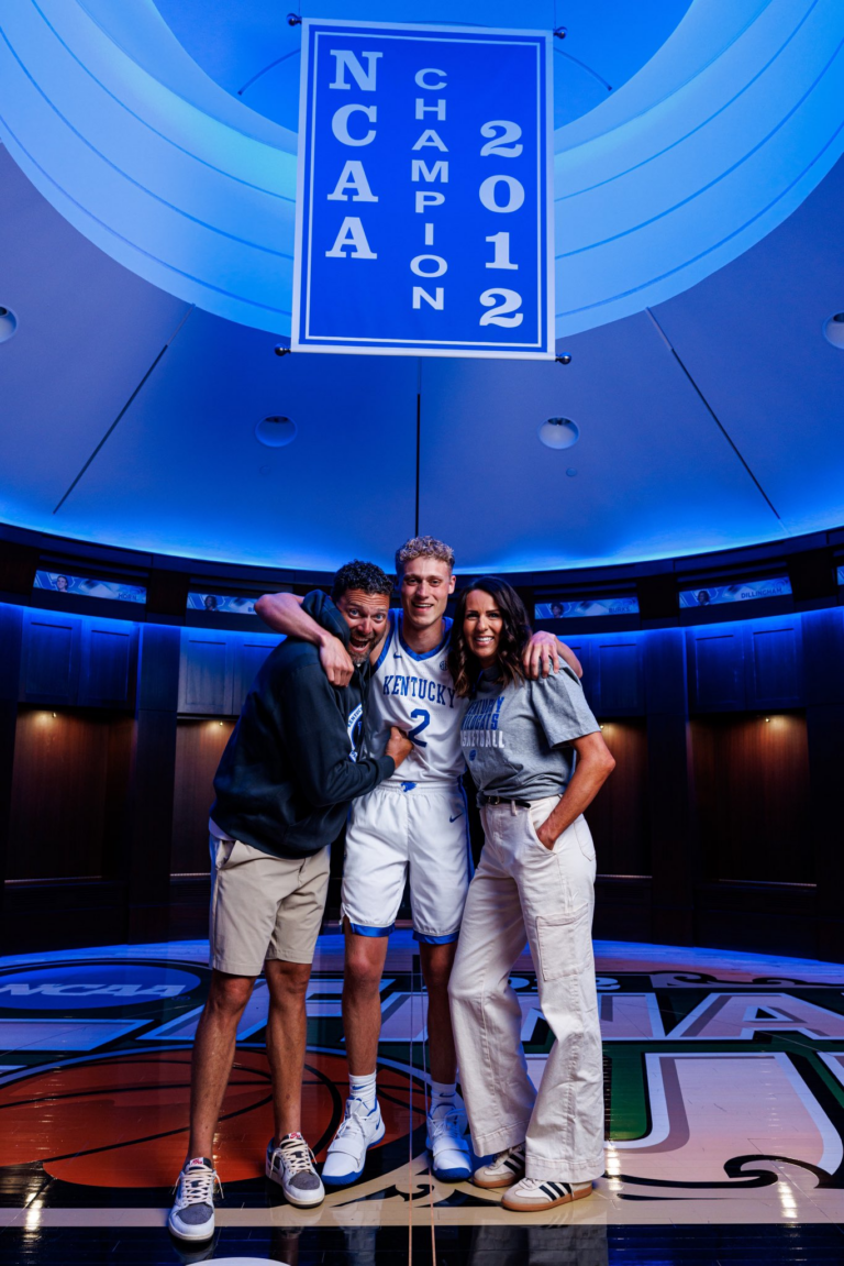 LOOK: Collin Chandler rocks Kentucky blue for the first time