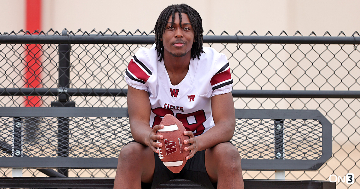 Oklahoma Football: Sooners still the top school for 4-star athlete