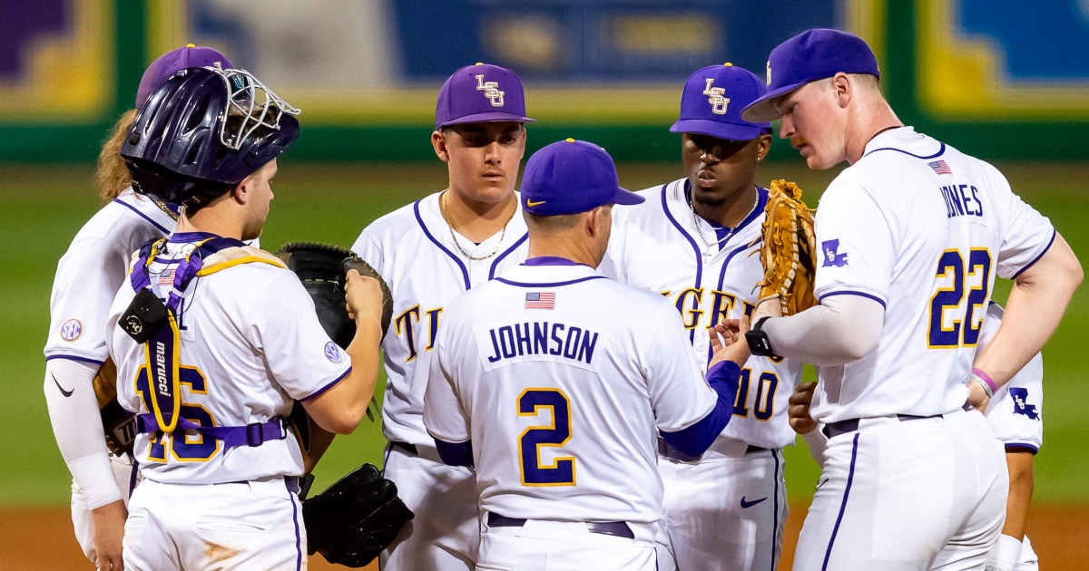 Jay Johnson expresses belief in LSU players amid postseason surge - On3