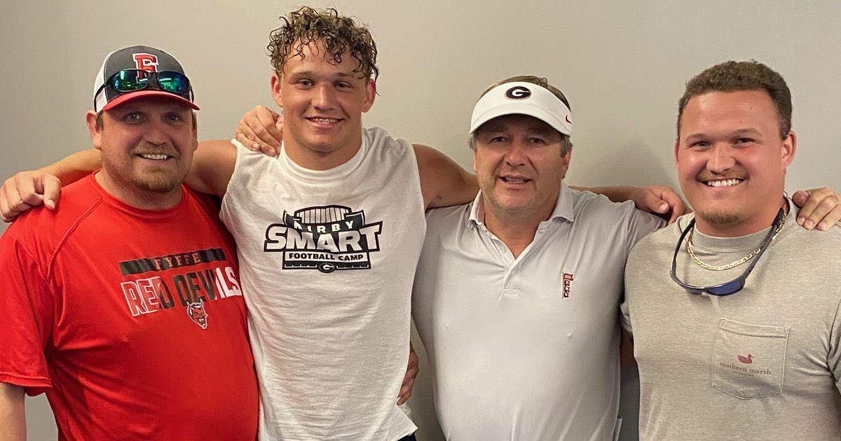 Georgia offers 2025 linebacker Logan Anderson