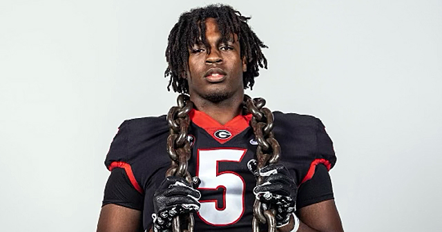 Georgia Recruiting: 4-star DL Christian Garrett commits to Bulldogs - On3