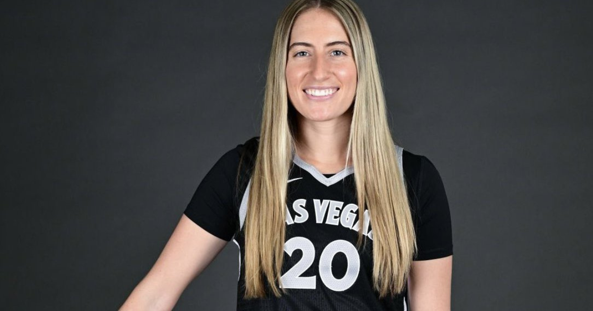 Kate Martin puts up a career-high in her first start for the Aces