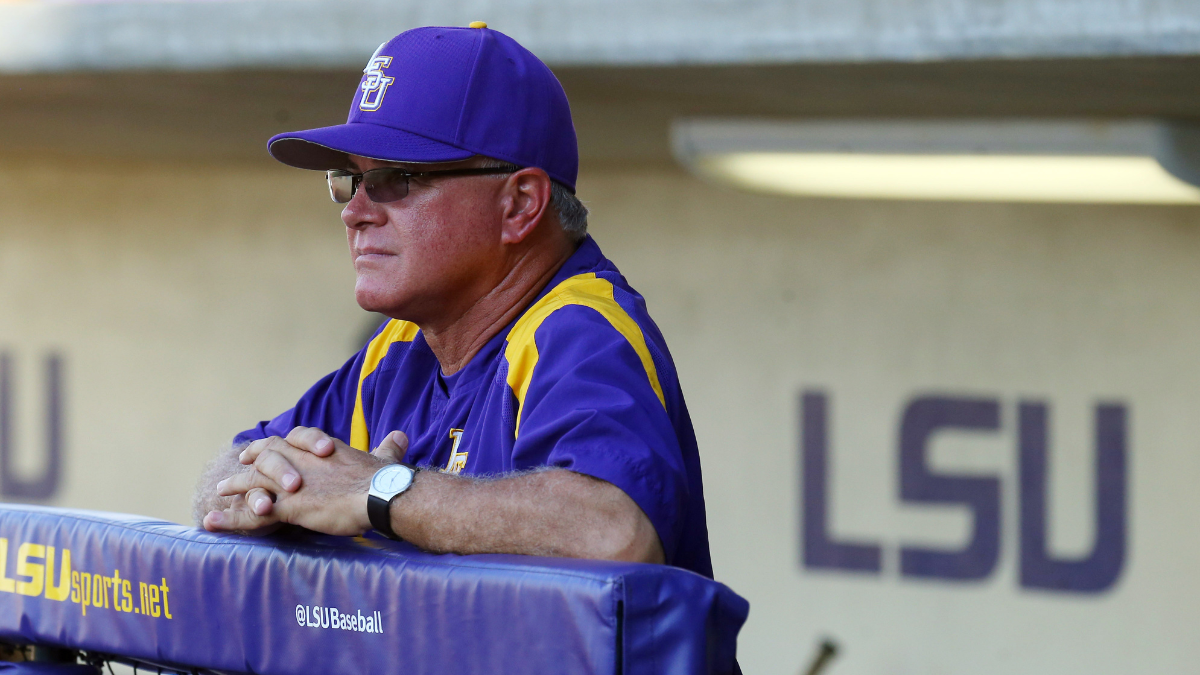 South Carolina board approves contracts for Paul Mainieri, four other ...