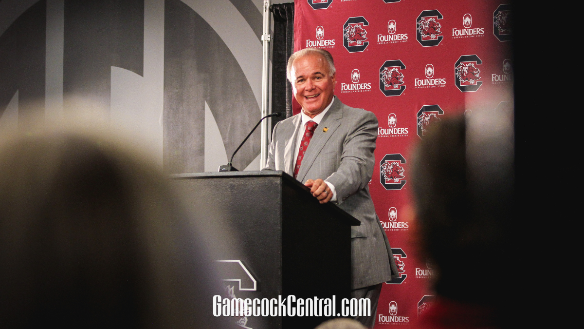 Paul Mainieri shares his goals for the players as he enters first year ...