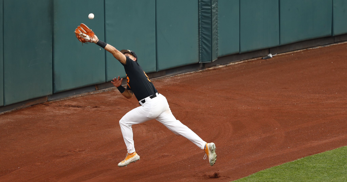 What Hunter Ensley, Vols said about incredible catch in Omaha