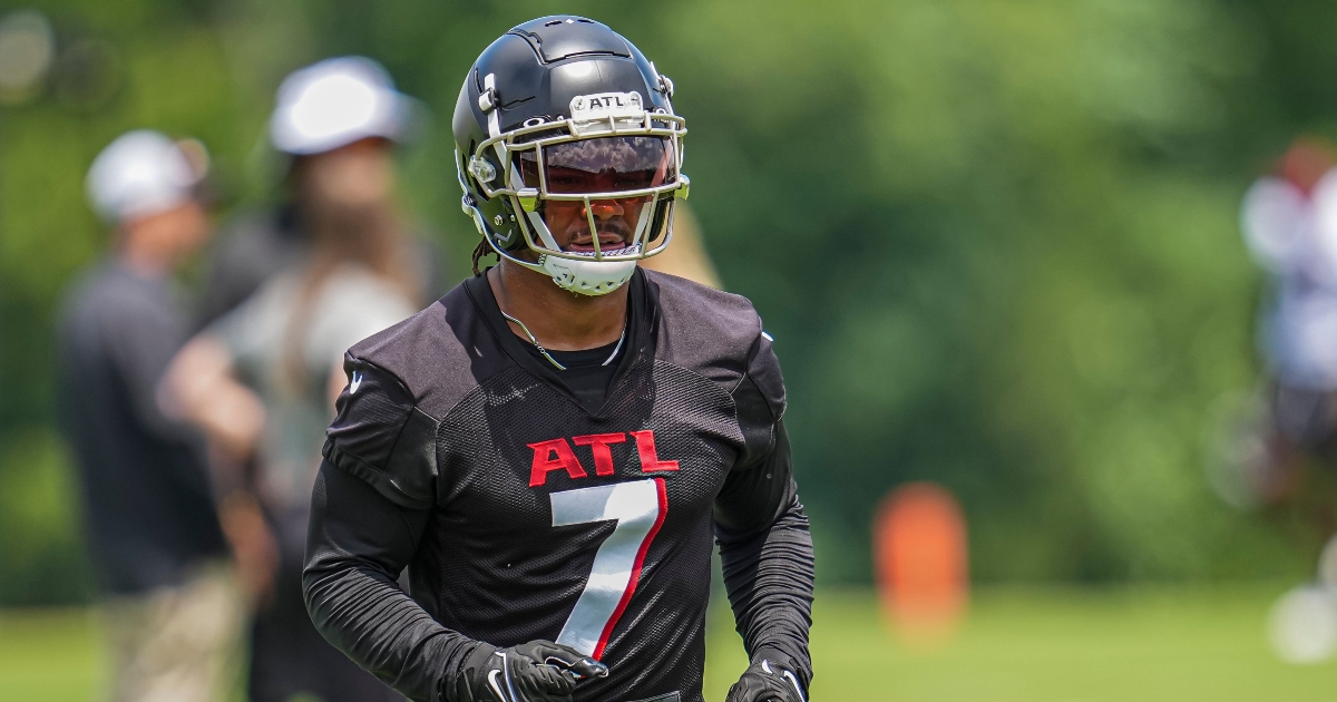 Bijan Robinson injury update: Atlanta Falcons RB added to Thursday ...