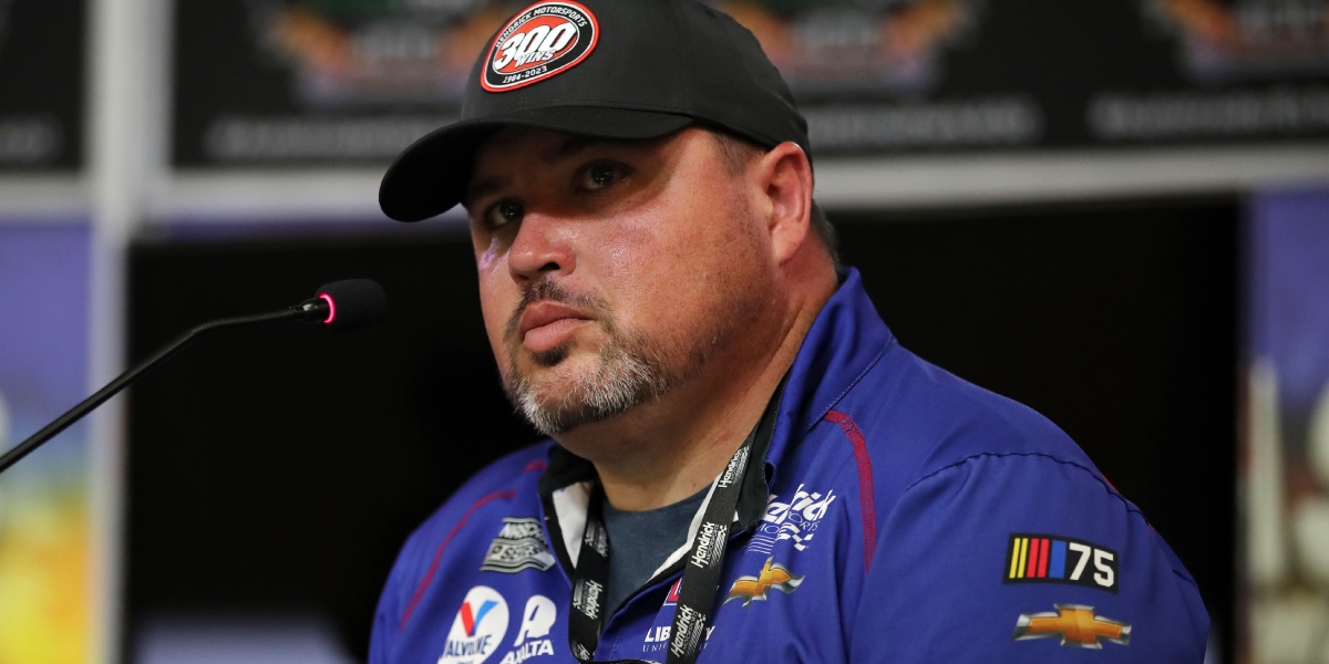 William Byron crew chief Rudy Fugle calls for NASCAR to allow teams to ...