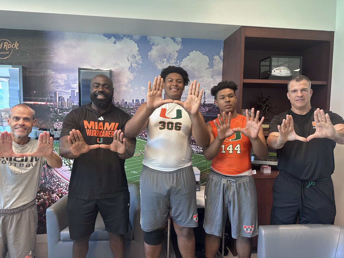 Miami offers 2026 offensive tackle after his strong showing at Sunday's ...