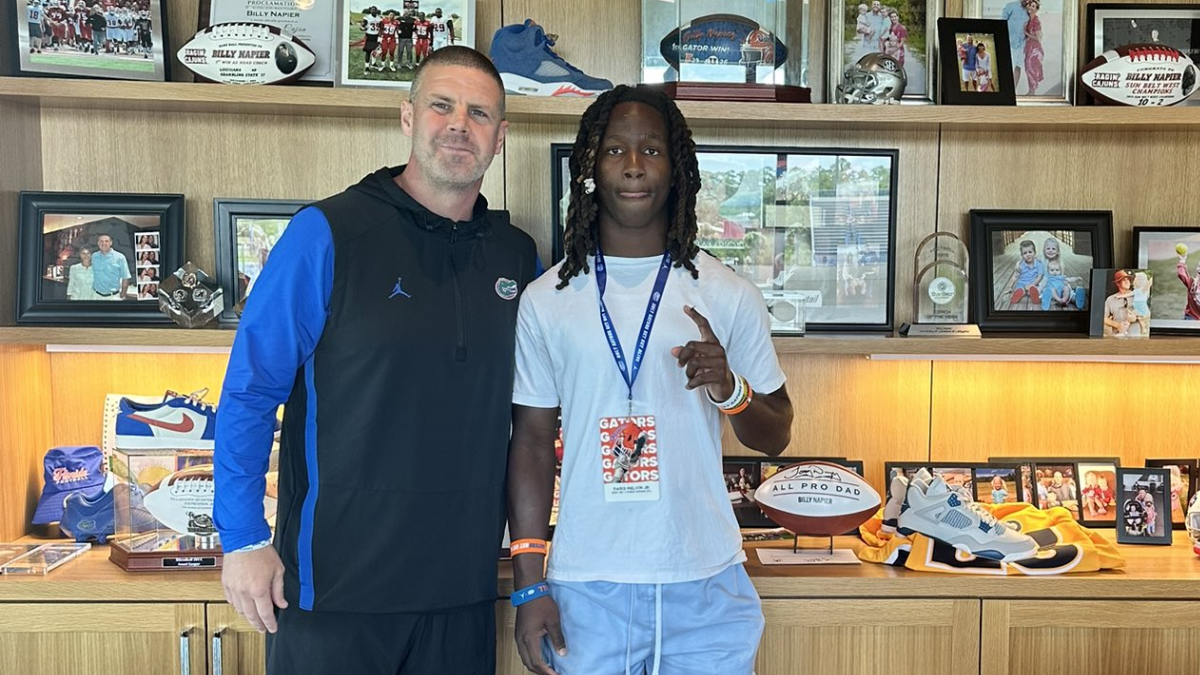 Florida's 'definitely one of the best programs' Paris Melvin has seen