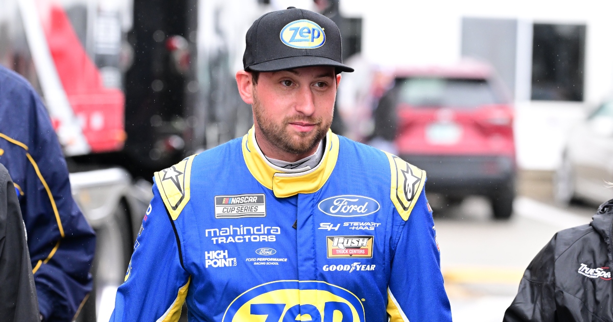 Kevin Harvick addresses Chase Briscoe controversy, mysterious Ford ...