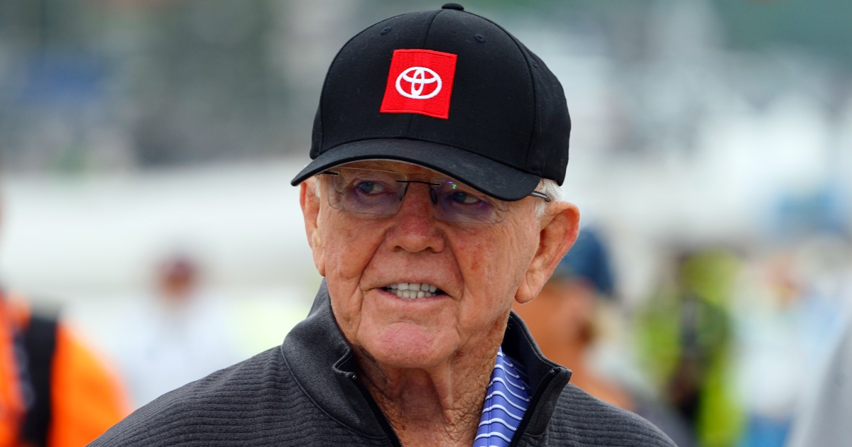 Joe Gibbs reveals stance on team returning to former No. 18 car