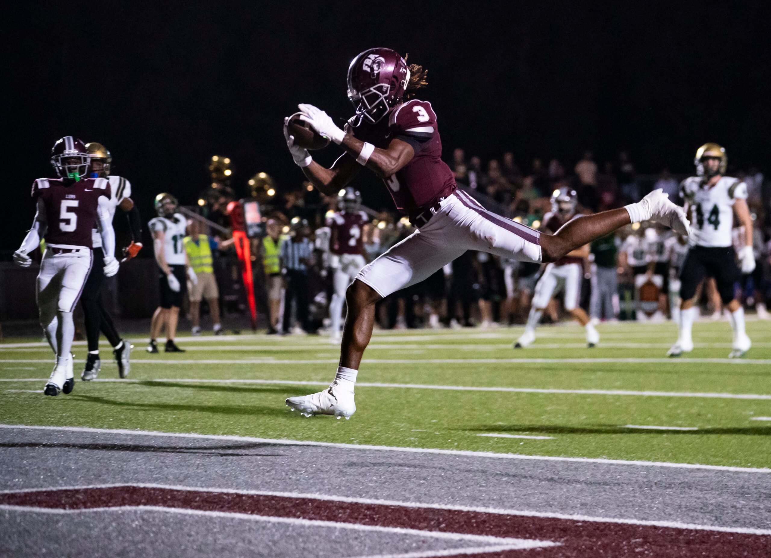 4-star WR who plans to attend UM-UF game earning attention from Miami ...