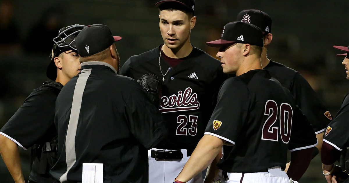 Report: Texas A&M to hire Washington head coach Jason Kelly as new ...