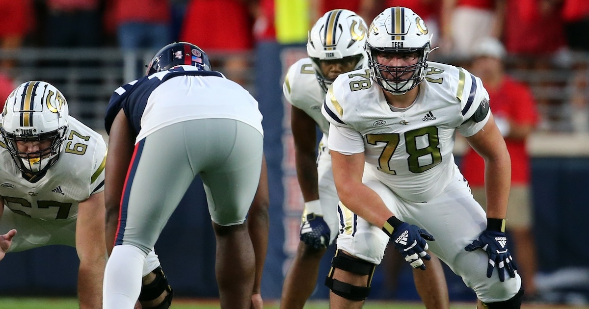 Phil Steele ranks Top 25 Offensive Line Units ahead of 2024 college ...