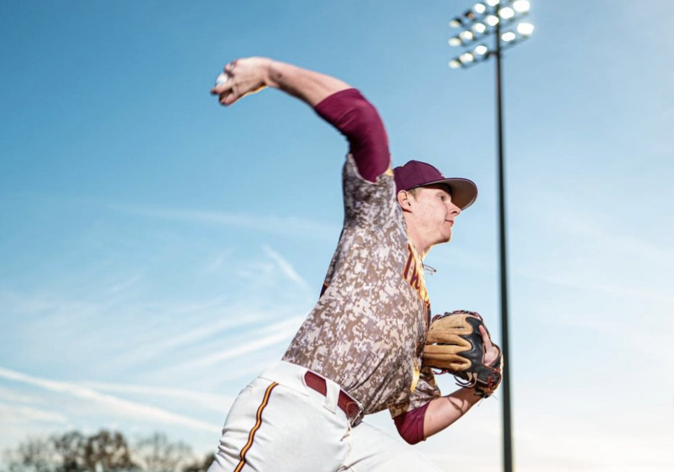 Ole Miss adds another commit in JUCO two-way JP Robertson