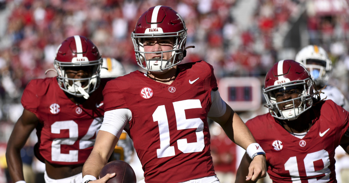 Ty Simpson recalls 'abnormal' decision to stay at Alabama, not enter ...