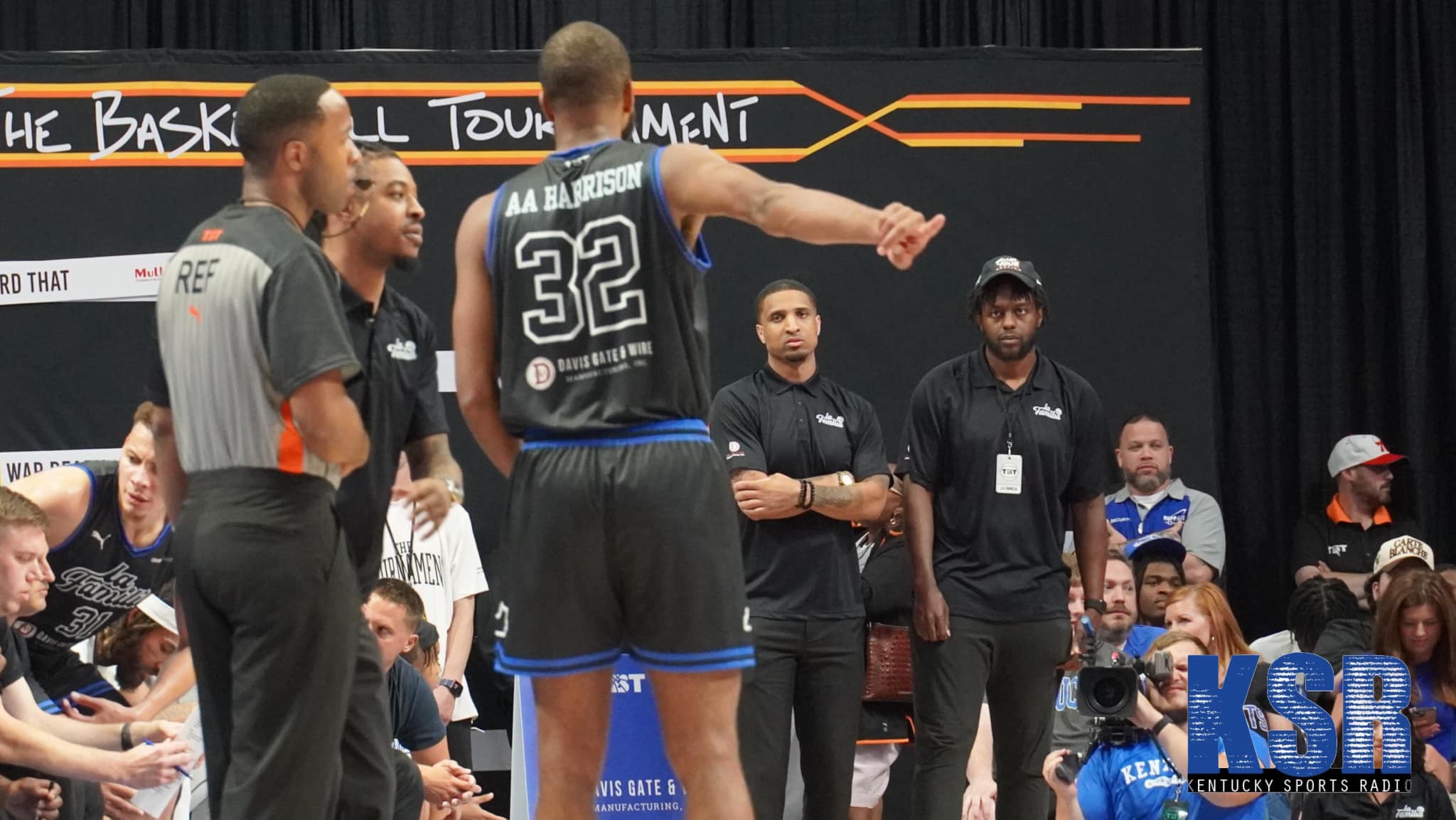 WATCH: Highlights from La Familia's win over 305 Ballers - On3