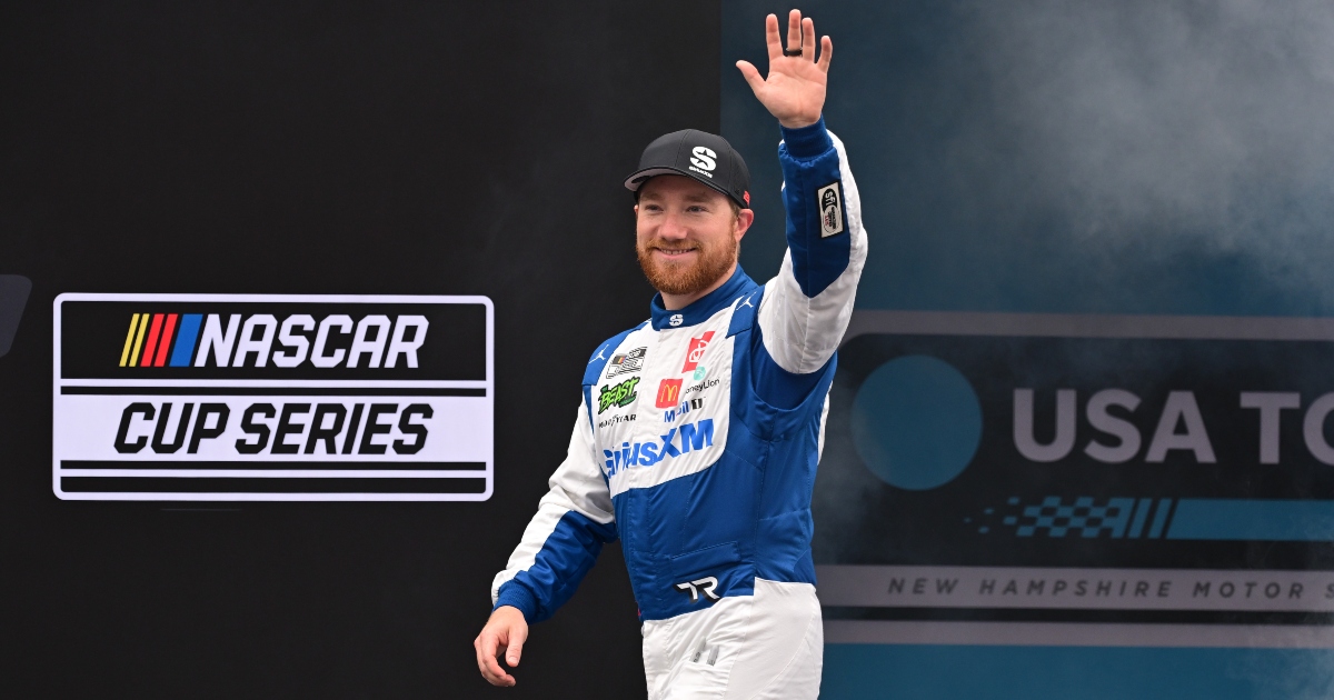 Tyler Reddick marries longtime girlfriend Alexa DeLeon