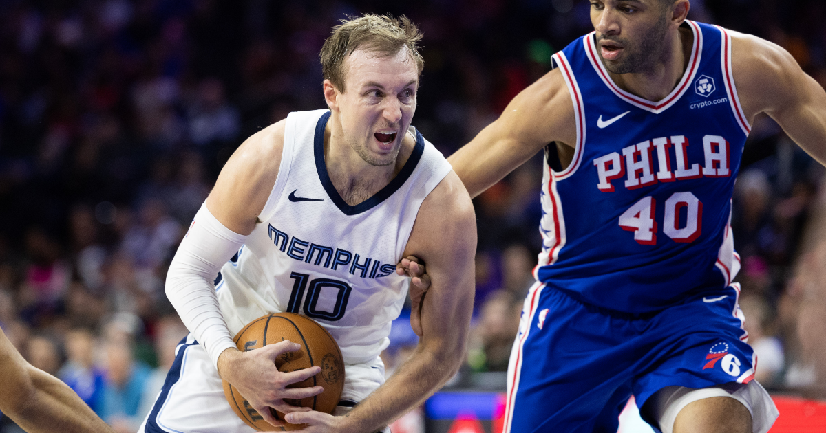 Luke Kennard signs one-year, $11 million contract with Memphis ...