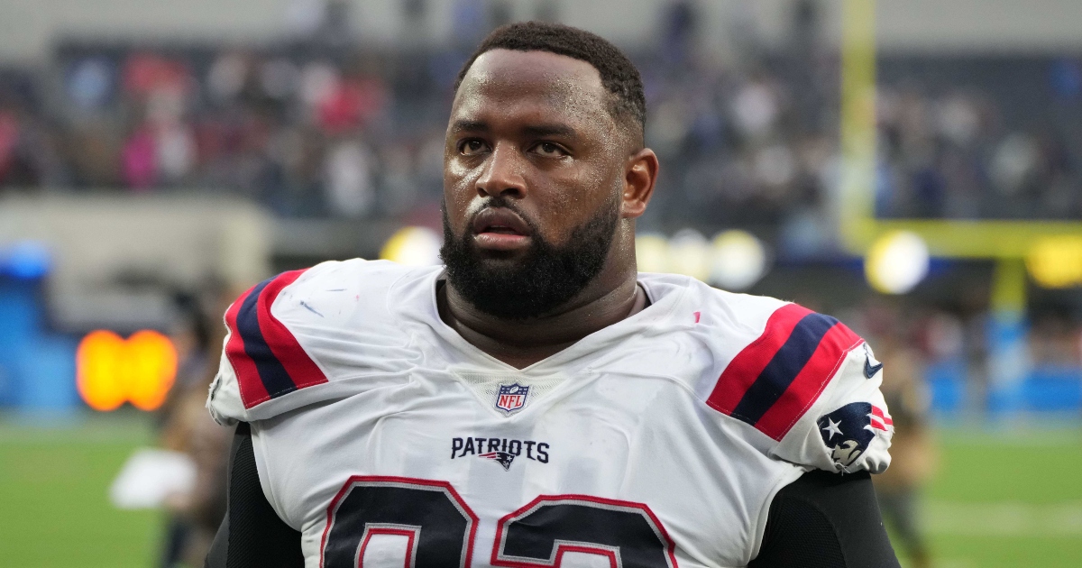 New England Patriots sign DT Davon Godchaux to 2-year extension