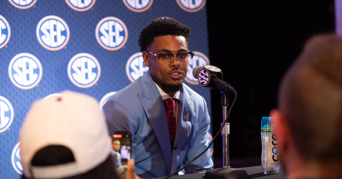 Tre Harris opens up on why he decided to return to Ole Miss for 2024 ...