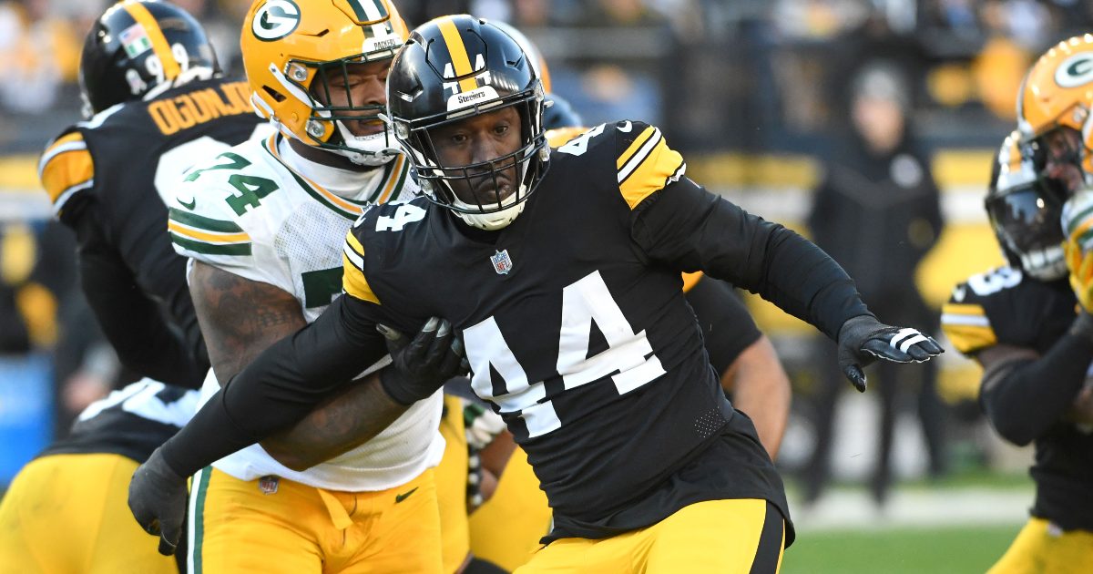 Pittsburgh Steelers re-sign linebacker Markus Golden