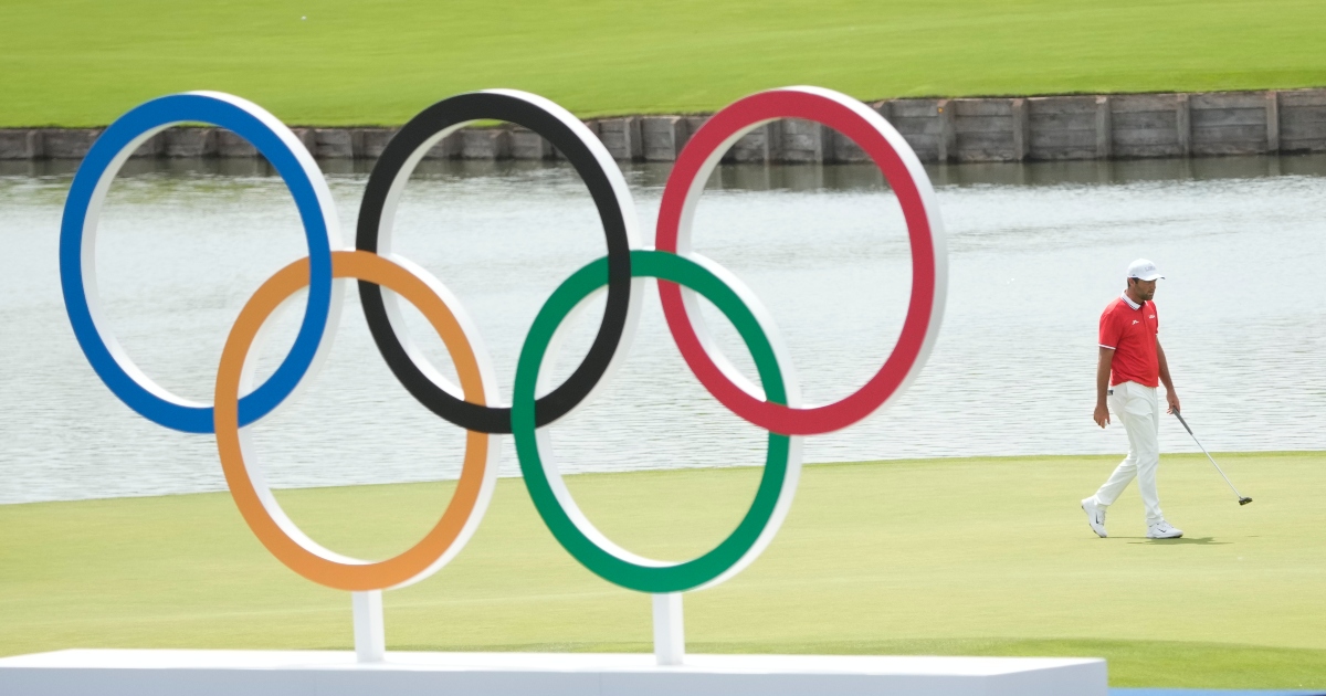 Men's Olympic Golf suspended during first round due to nearby lightning ...