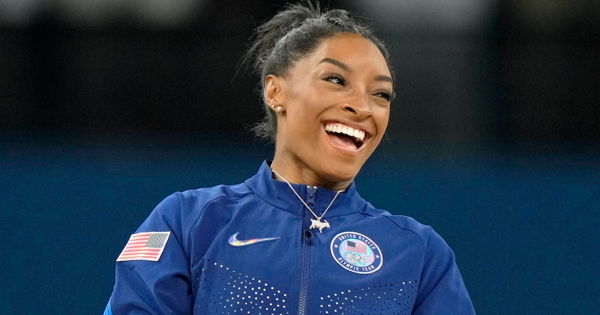 Simone Biles wins Gold Medal in women's gymnastics vault final at 2024 ...