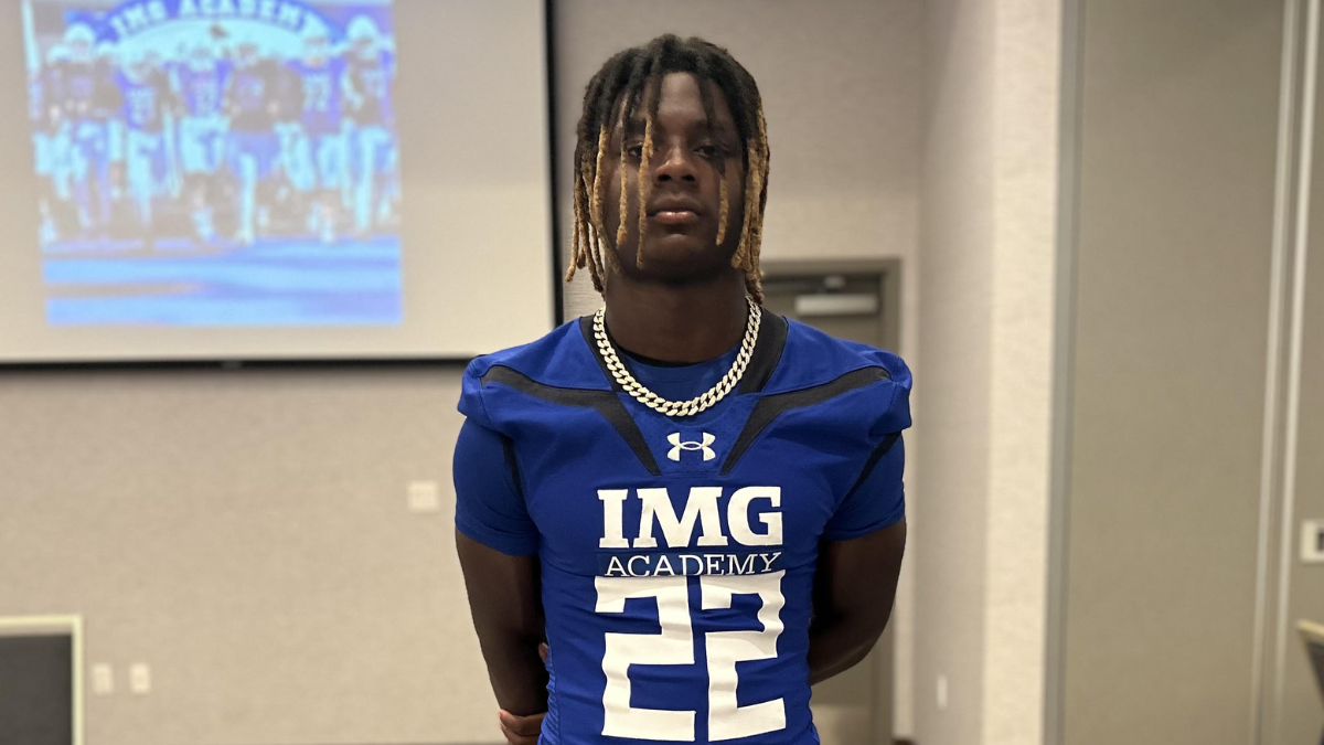 RB Tranard Roberts has 'very strong' bond with UF's Jabbar Juluke