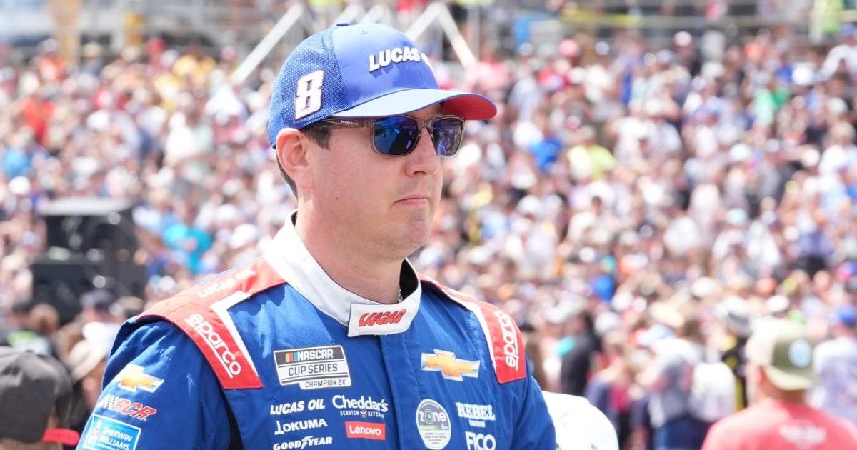 Kyle Busch, Ty Gibbs fail to advance to Turkey Night Grand Prix feature ...