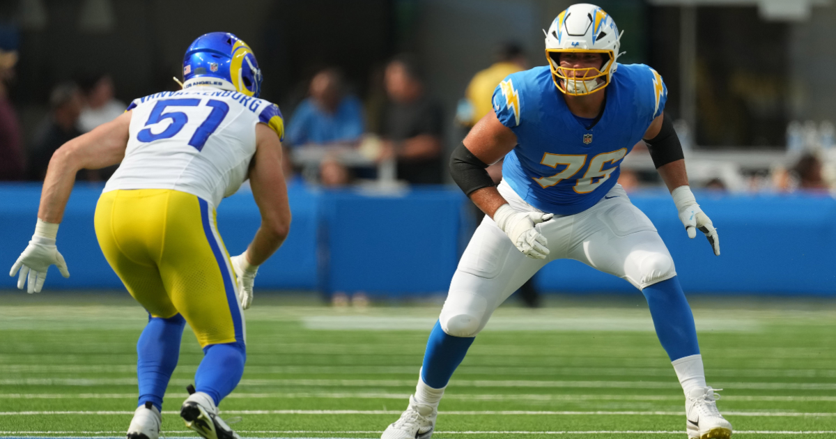 Newsstand: Former Notre Dame OT Joe Alt crushing first NFL preseason