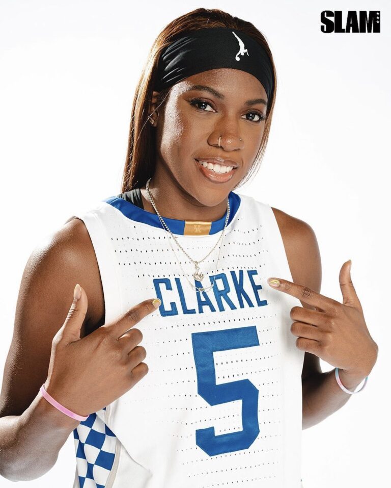 LOOK: Rhyne Howard was gifted an art piece of her and Terrence Clarke ...