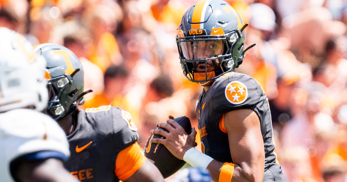 Tennessee quarterback Nico Iamaleava lives up to the hype in ...