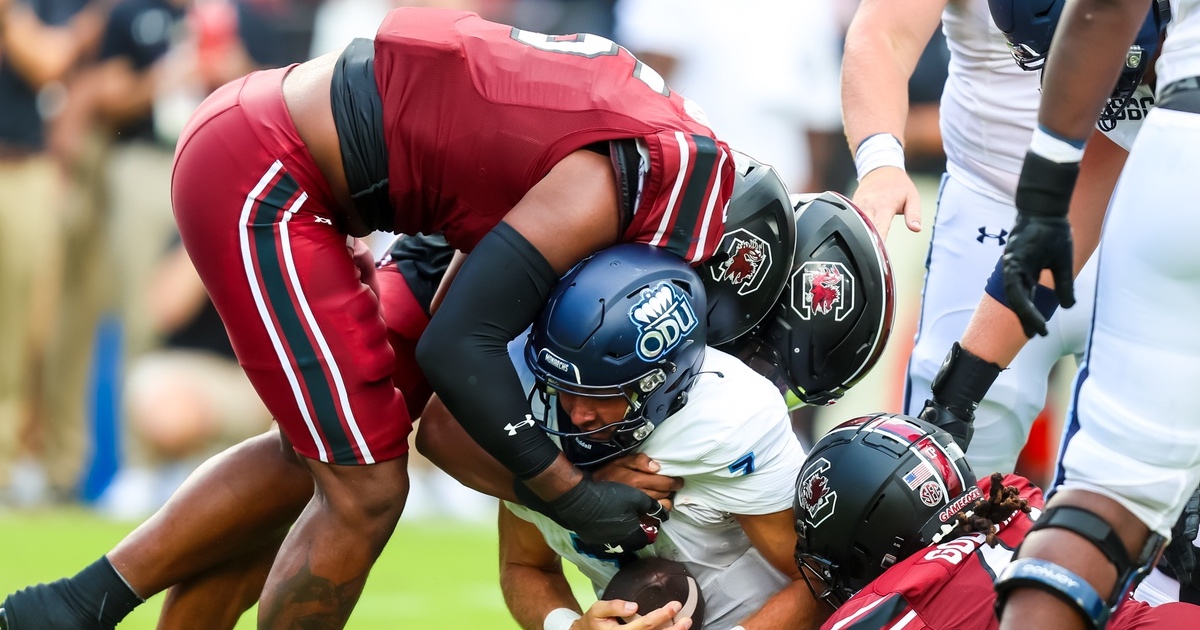 Shane Beamer on Dylan Stewart: ‘God blessed that man with a lot of ...