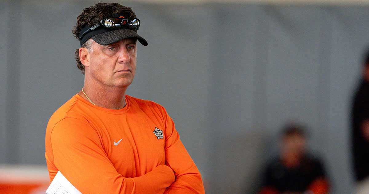Mike Gundy sends message to Oklahoma State fans calling for his job - On3