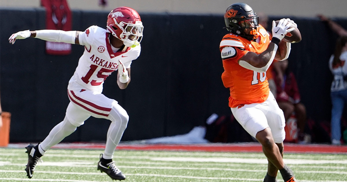 Controversial call looms large in tight Arkansas-Okie State game