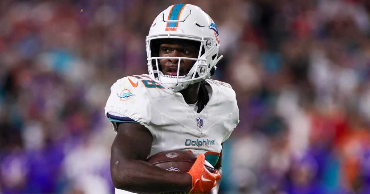 De'Von Achane injury update: Dolphins RB status revealed for Thursday ...