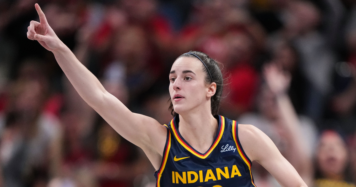Fever guard Caitlin Clark breaks WNBA rookie scoring record with step ...