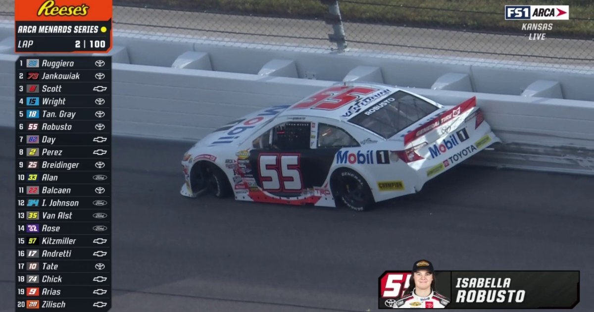 Isabella Robusto wrecks on lap 2 after starting on pole at Kansas
