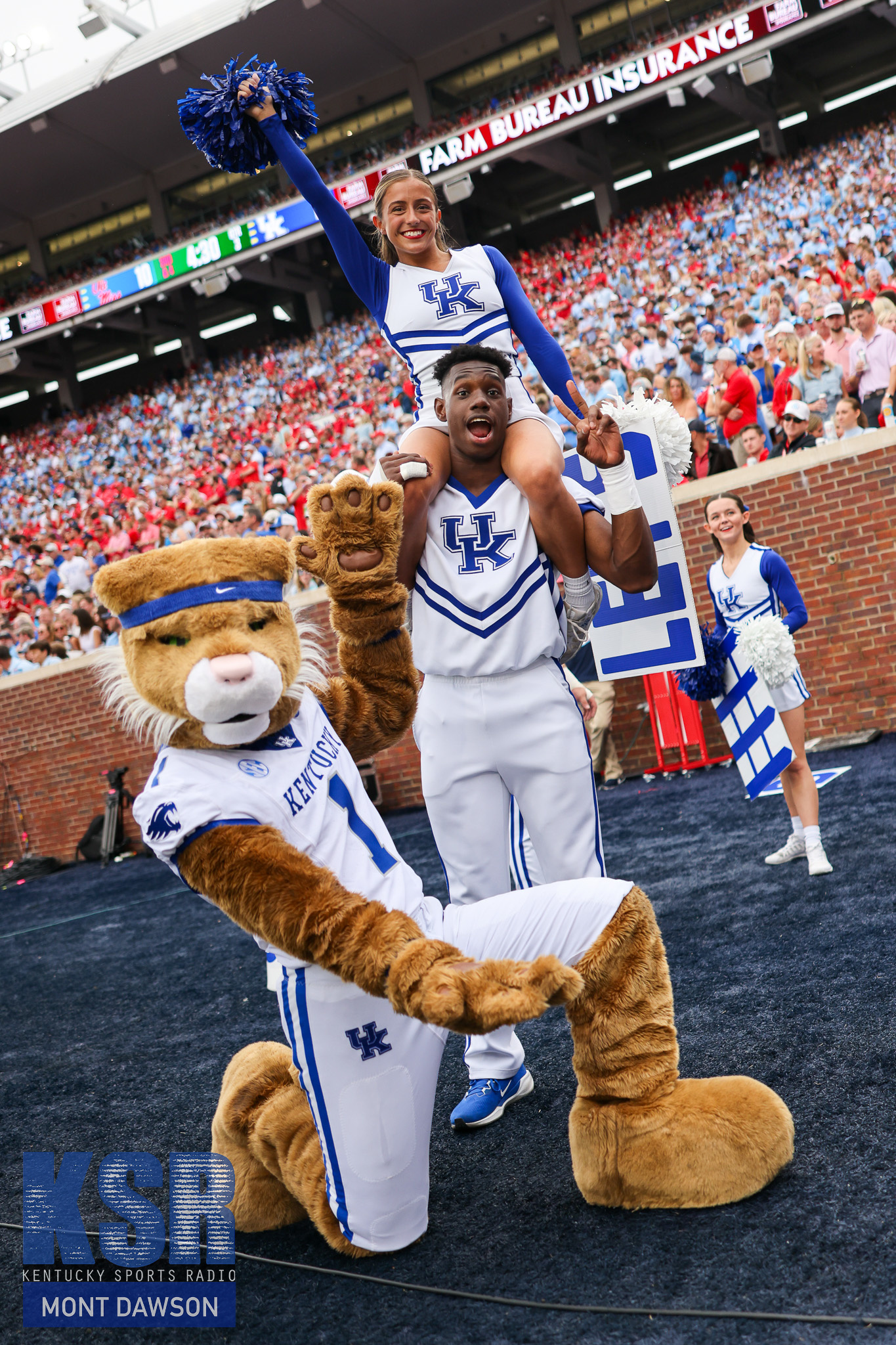 What do you think of the new Kentucky Wildcat mascot? - On3