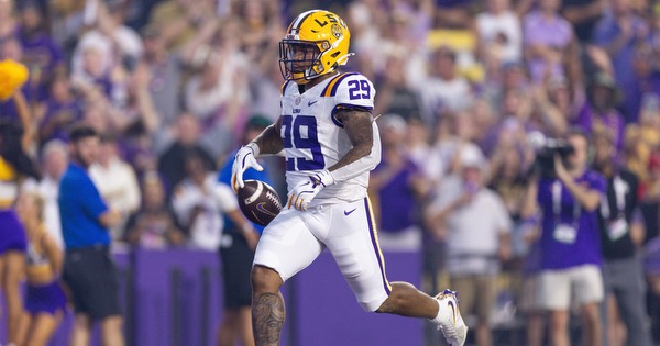 LSU freshman Caden Durham goes for 150+ yards on first 2 plays - On3